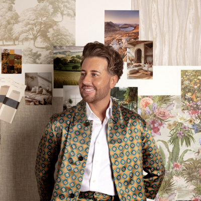 Paul Moneypenny Eclectic Floral Hall Green Wallpaper for Grandeco