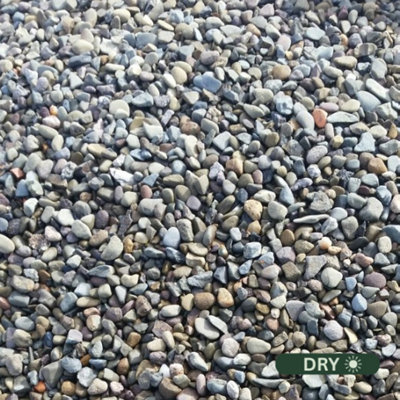 Pea Gravel Decorative Stones Chippings Peacock Turfscape Gravels ...