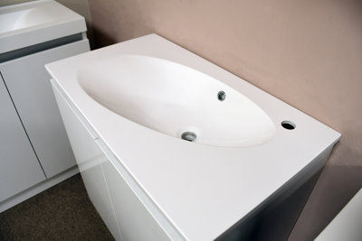 Pebble 600mm White Gloss Floorstanding Basin Unit complete with Basin