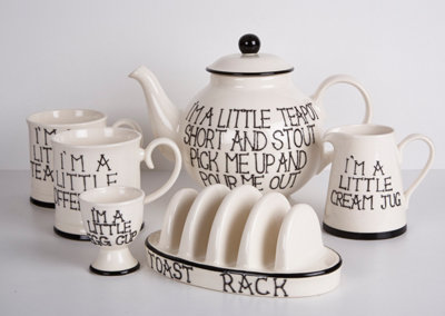 Pendeford Traditional Teapot 2.2L