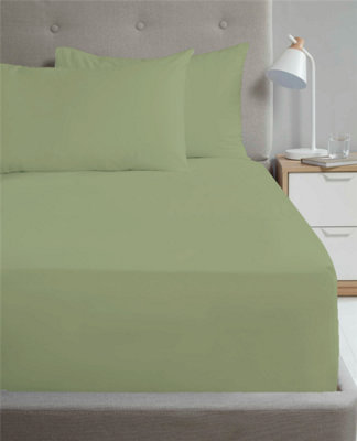 Percale 180 Thread Count Deep Fitted Sheet Light Green Super King | DIY at B&Q