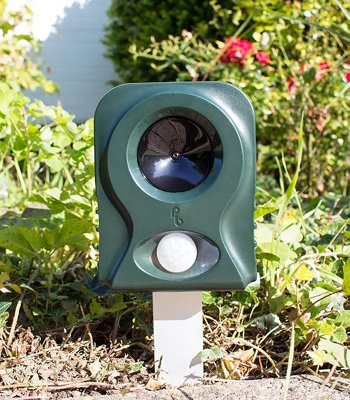 PESTBYE BATTERY OPERATED CAT REPELLENT V2 ULTRASONIC CAT SCARER WITH ...