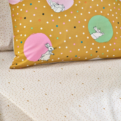 Peter Rabbit™ Dotty Fitted Bed Sheet | DIY at B&Q
