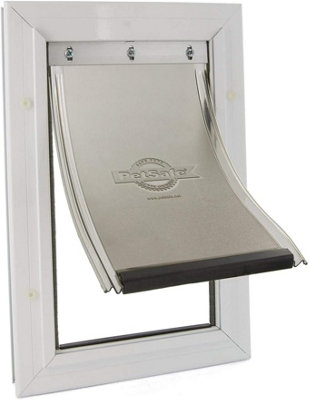 Petsafe 600 Small Aluminium Cat Or Dog Flap | DIY at B&Q
