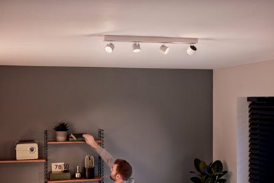 Philips LED WarmGlow Dimmable 4-spotStar bar light White