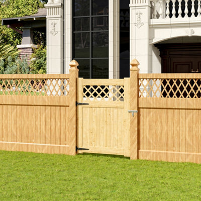 Pine Wood Freestanding Lattice Top Design Garden Rhombus Garden Wood ...