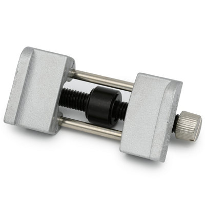 Planet Honing Guide - Exact angles when sharpening chisels | DIY at B&Q