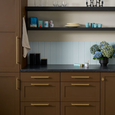 Plank Hardware HUDSON Shaker Hook - Aged Brass | DIY at B&Q