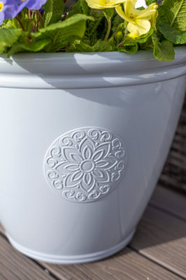 Plant Avenue 40cm Small Eden Emblem Indoor or Outdoor Plant Pot ...