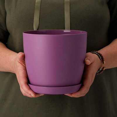 Plant Pots Flower Planter 6 Colours 8 sizes Matt Plastic Pot + Saucer ...