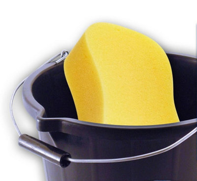 Plastic Builders Bucket With Handle Large 3 Gallon Mixing Car Cleaning ...