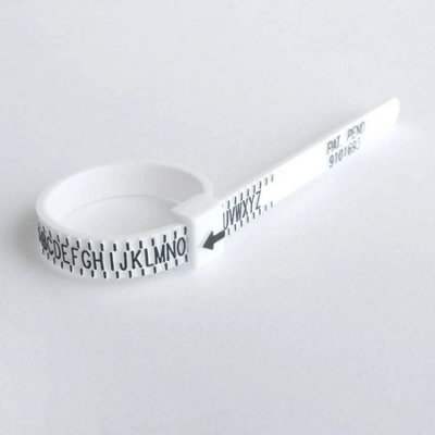 Plastic Measurer Ring Sizer UK Sizes - Adjustable Finger Tool for Men ...