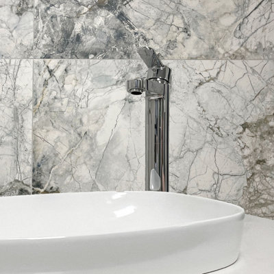 Plum&Clay Chrome Tall Bathroom Sink Mono Mixer Tap With Lever Control