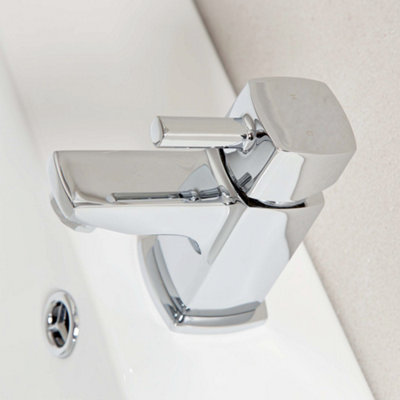 PLUM&CLAY CUBIC CHROME PLATED MINI MONO BASIN TAP WITH WASTE