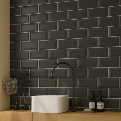 Plum&Clay Dark Grey Gloss Metro Ceramic Wall Tile (L)200mm (W)100mm