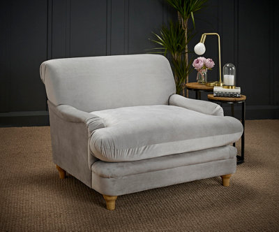 PLUMPTON GREY VELVET CHAIR - LUXURIOUS COMFORT WITH ELEGANT WOODEN LEGS