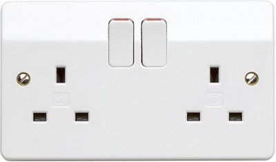 Plus Double Socket K2747 WHI DP 13A 2 Gang, in white, with inherent ...