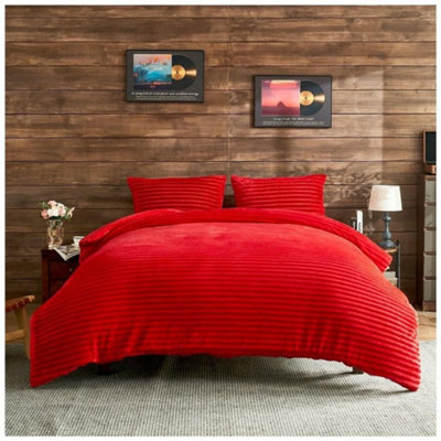 Plush Faux Fur Chunky Ribbed Red Bedding Duvet Cover Set