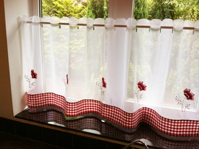 Poppies Voile Cafe Panel 150cm x 60cm (60" x 24") | DIY at B&Q