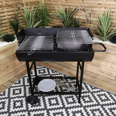 Portable Half Drum Barrel Barbecue with Adjustable Grills
