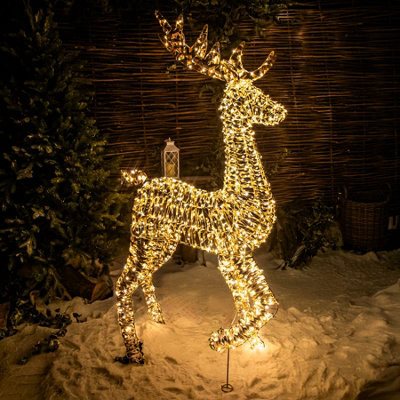 Pre-Lit Christmas Gold Laser Lit Stag 150cm with 960 Warm White LED ...