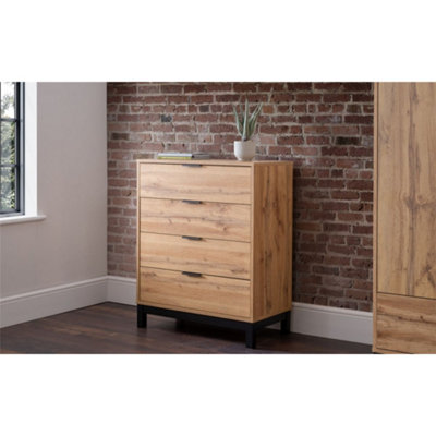 Premier Oak-Effect Drawer Chest - 6 Drawer | DIY at B&Q