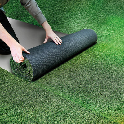 Premium Artificial Grass With 20mm Pile, Realistic Tonal Greens, UV ...