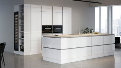 Premium High Gloss White Kitchen Plinth 3000mm x 150mm x 18mm