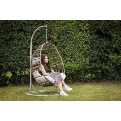 Premium Single Hanging Garden Egg Chair - Wicker Rattan - Outdoor Swing ...