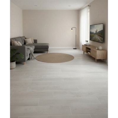 Premium White Matt Porcelain Wood Effect Floor Tile (180 Pack - 20 Box ...