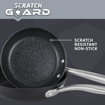 Prestige Scratch Guard Black Round Aluminium Induction Suitable Non ...