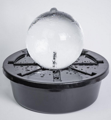 Primrose Dancing Couple Solar Powered Bird Bath and Water Feature 83cm