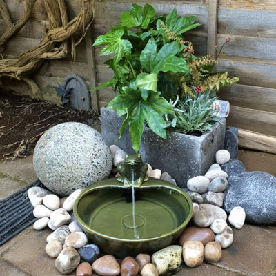 Primrose Green Frog Solar Ceramic Dish Outdoor Indoor Use Water Feature ...