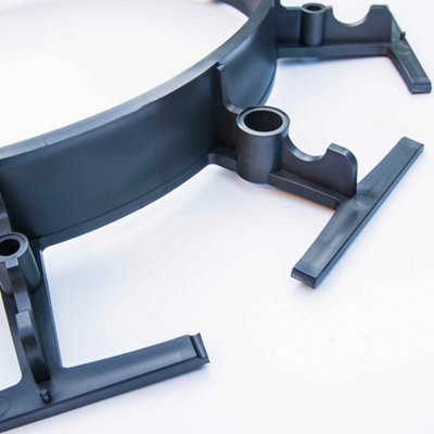 Primrose Pack of 10 Flexible Garden Edging with Included Pins in Black 10m