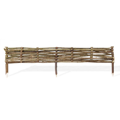 Primrose Pack of 2 Woven Hazel Hurdle Garden Lawn Edging Perimeter ...