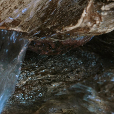 Primrose Rocky River Stone Effect Cascading Garden Patio Water Feature ...