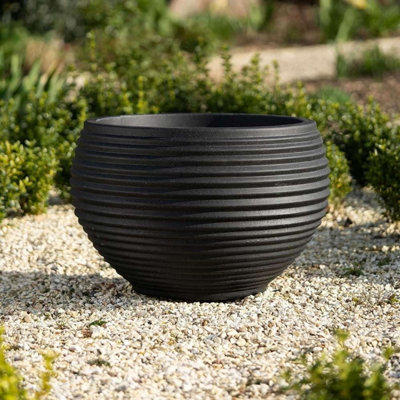 Primrose Round Ribbed Planter Pot Black 41cm