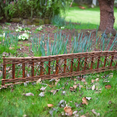 Primrose Set of 2 Natural Willow Border Edging Panel Garden Lawn Border ...