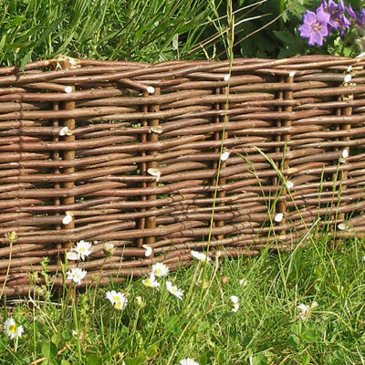 Primrose Woven Willow Hurdle Edging Panels Garden Border Perimeter 2m