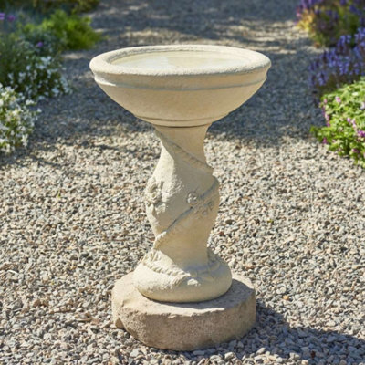 Primrose Yorkshire Rose Patterned Stone Bird Bath Outdoor H38cm