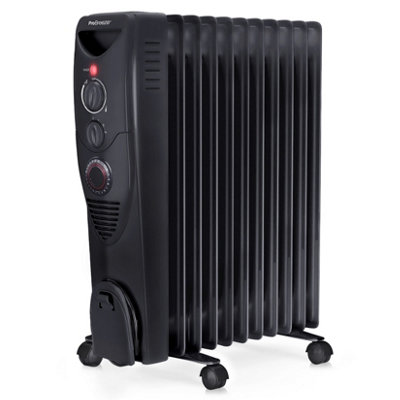 Pro Breeze 2500W Oil Filled Radiator with 11 Fins - Black | DIY at B&Q
