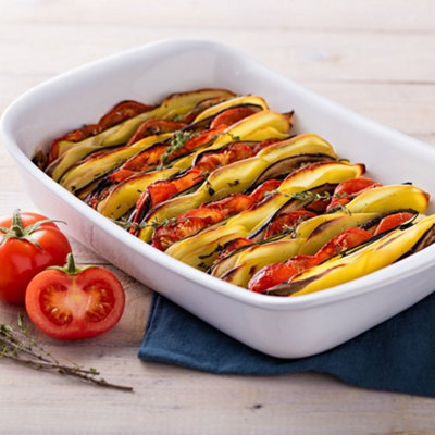 Pyrex Supreme Rectangular Roaster 26cm White | DIY at B&Q