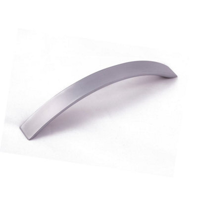 Rainbow Kitchen Cabinets Bow Handle, 128mm Centres, Satin Chrome