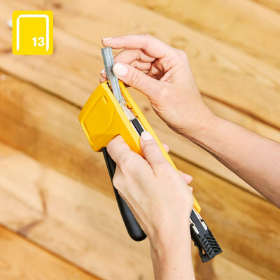 Rapid R13 Light Duty Manual Staple Gun For Wood Wall Upholstery Stapler ...