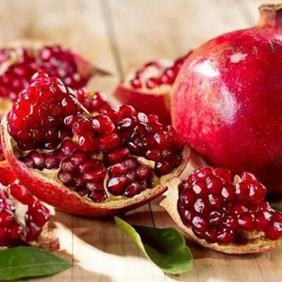 Raspberry, Pomegranate & Kiwi Fruit Plant Mix - 3 Fruit Plants in 9cm Pots