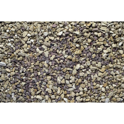 Raspberry Ripple Decorative Chippings Bulk Bag | DIY at B&Q
