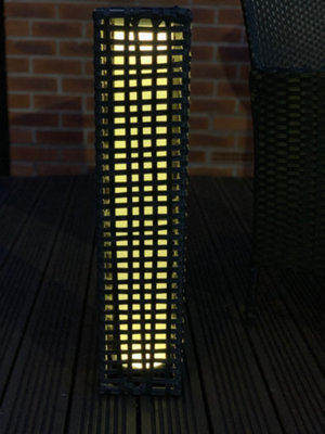 Rattan Effect Solar Garden Lamp - Black