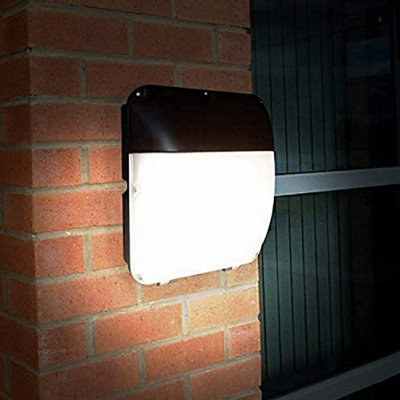 REBEL - CGC BLACK BULKHEAD LED OUTDOOR WALL LIGHT