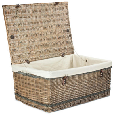 Red Hamper EH184W 72cm Antique Wash Rope Handled White Cotton Lined Wicker Trunk