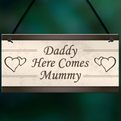 Red Ocean Wedding Reception Decoration Plaque Daddy Here Comes Mummy ...